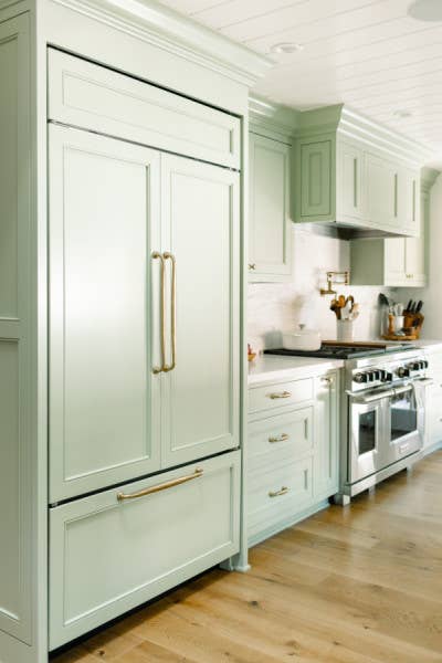 40 Green Kitchen Cabinet Ideas - Parade Home & Garden