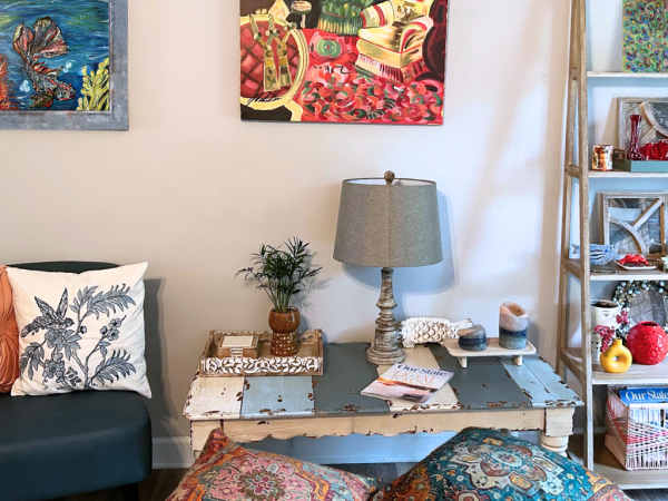 What Is 'Shabby Chic' Style? Interior Designers Spill - Parade Home ...