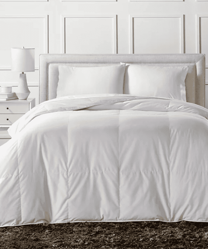 Macy’s Is Selling A $480 Down Comforter for $192 and People Are Saying ...