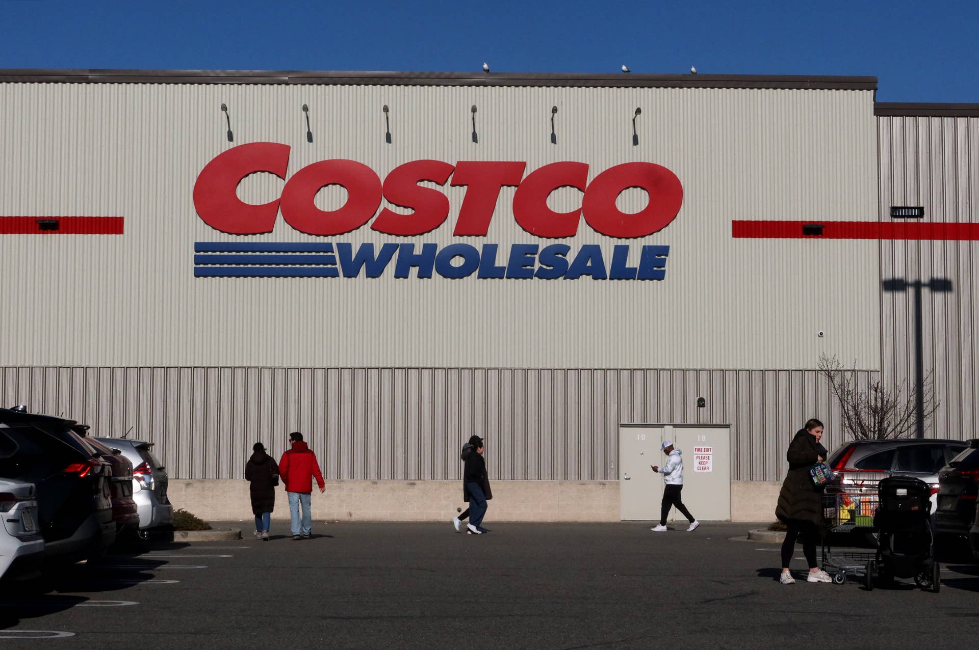 Costco Just Brought Back a Viral Summer Favorite and People Are Getting ...