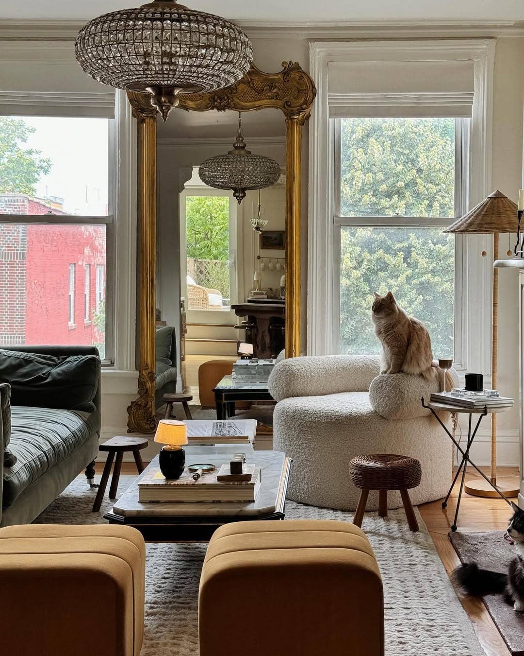 18 Renter-Friendly Decorating Ideas - Parade Home & Garden