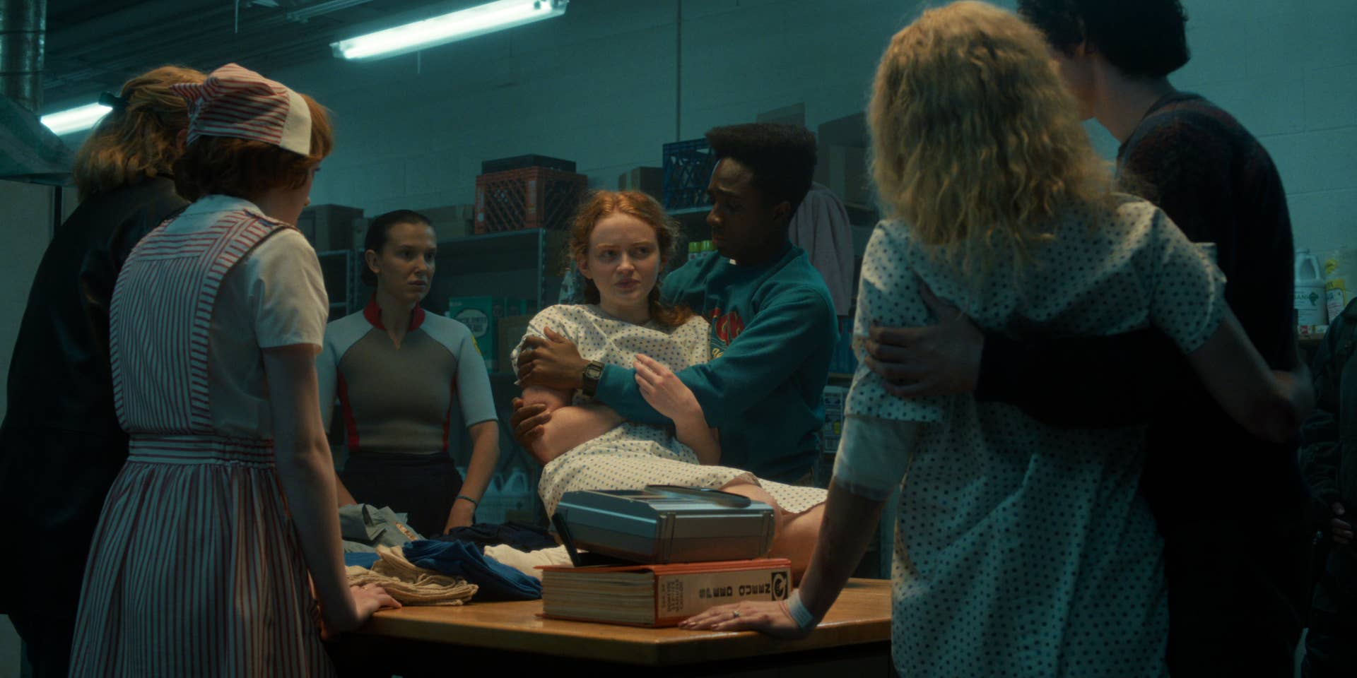 'Stranger Things' Set Tour: Upside Down, Hawkins Lab and More - Parade ...
