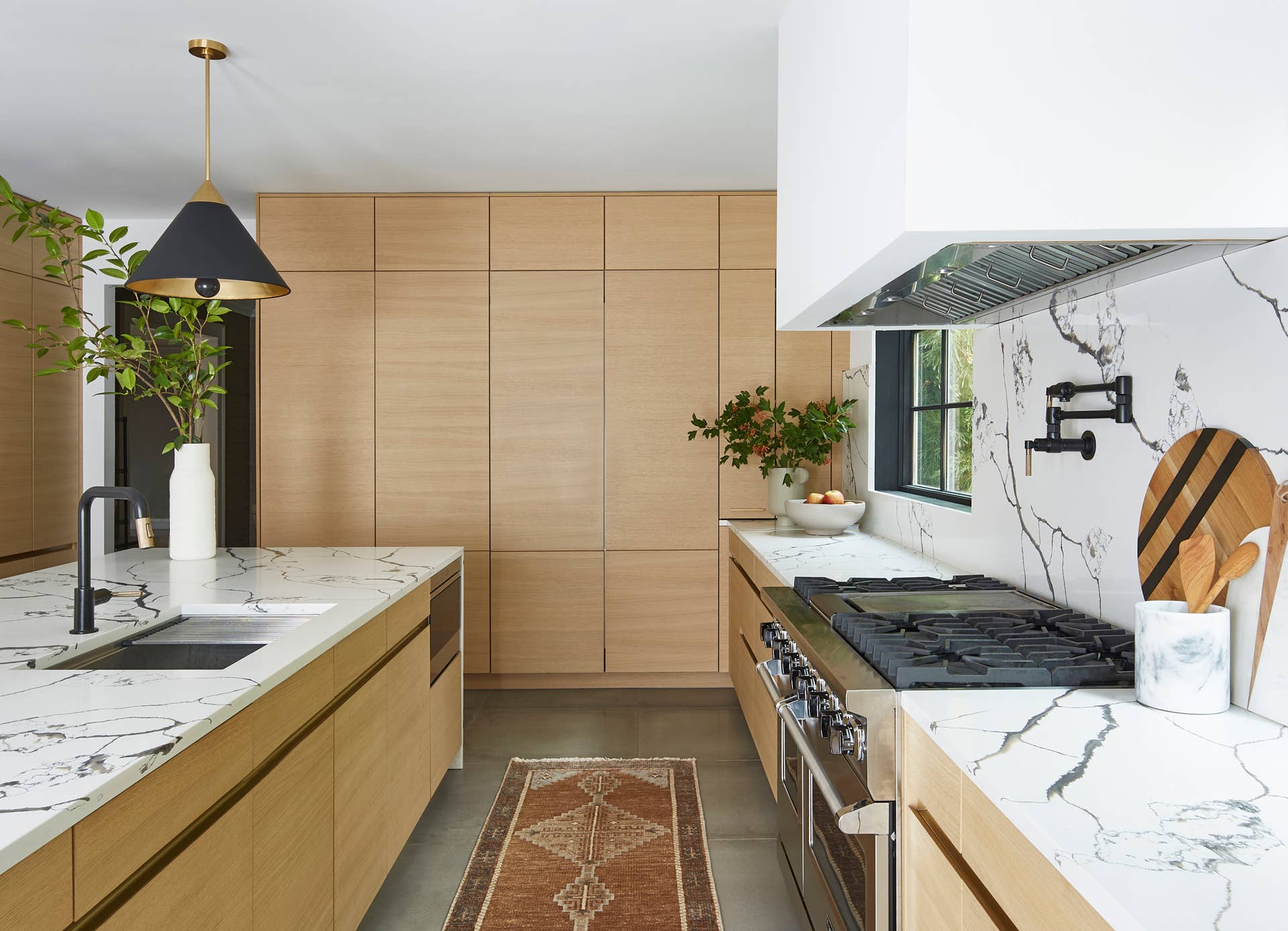 15 Glorious Wood Kitchen Cabinet Ideas - Parade Home & Garden