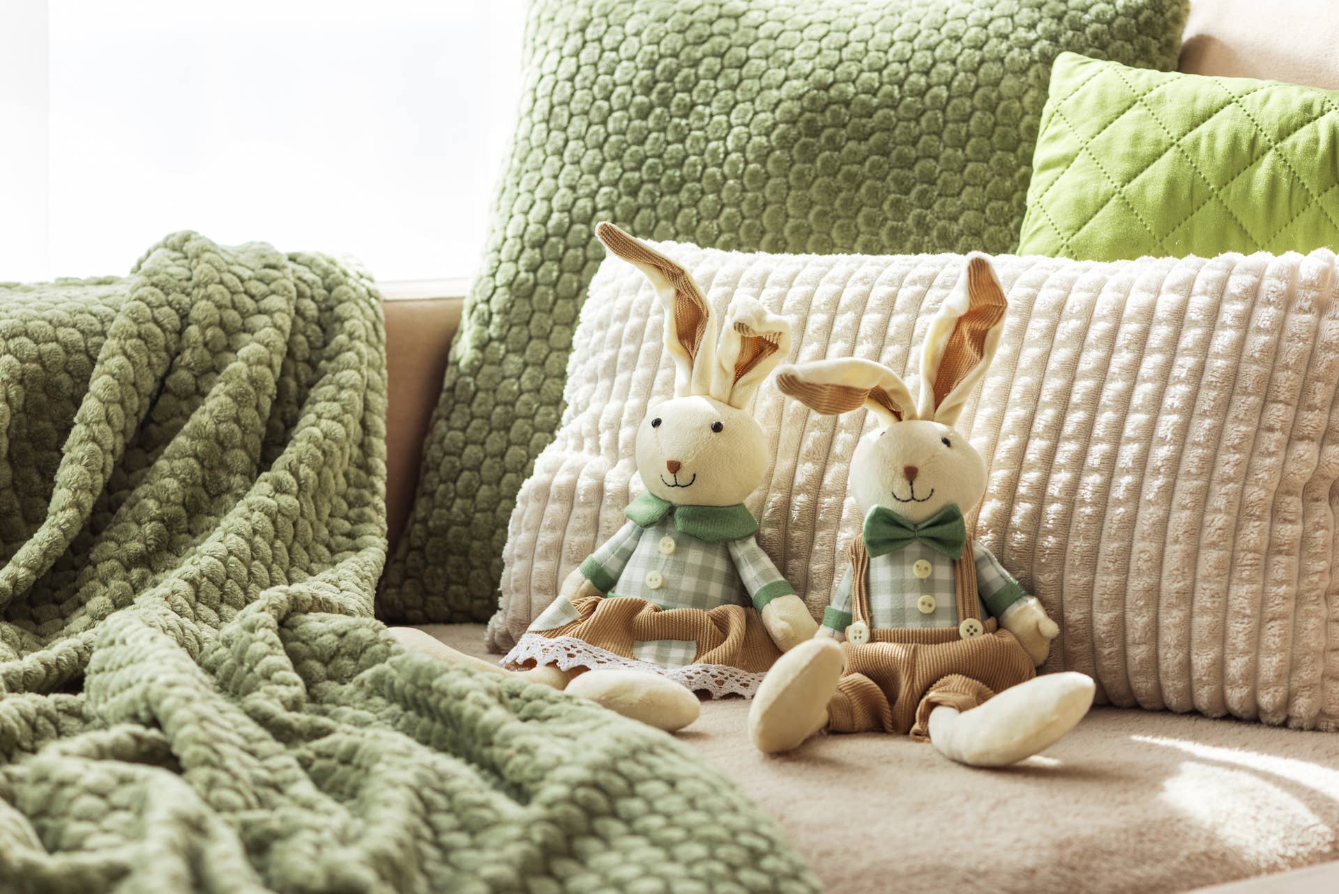 18 Easter Decorating Ideas You'll Love - Parade Home & Garden