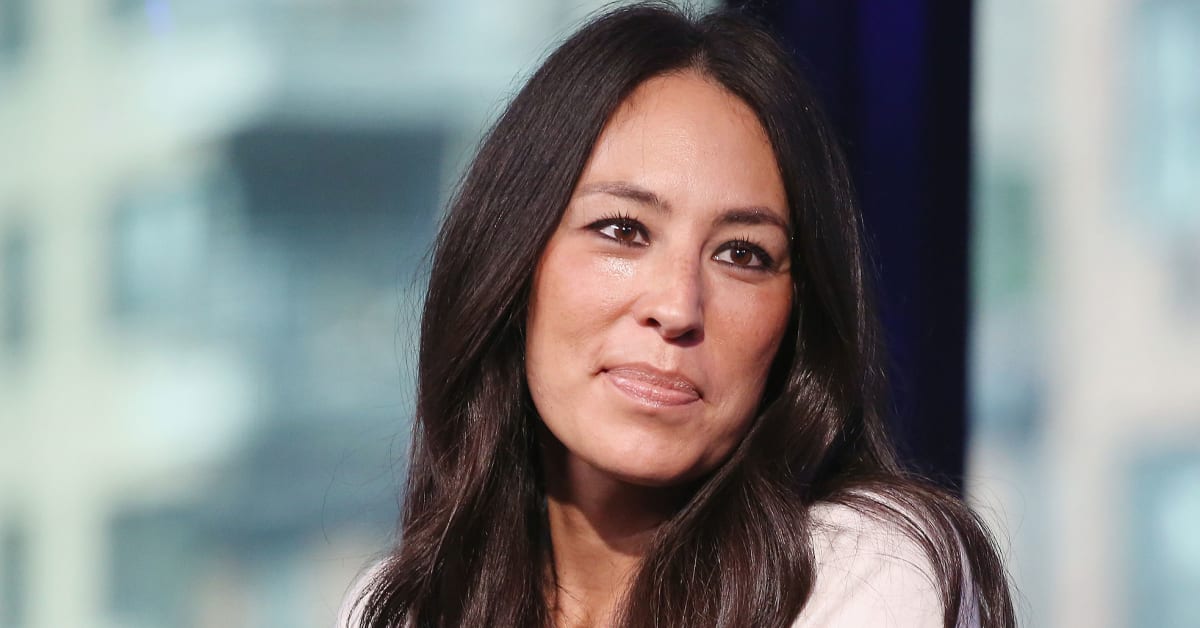 Who Is Joanna Gaines? What to Know About the Design Star - Parade Home ...