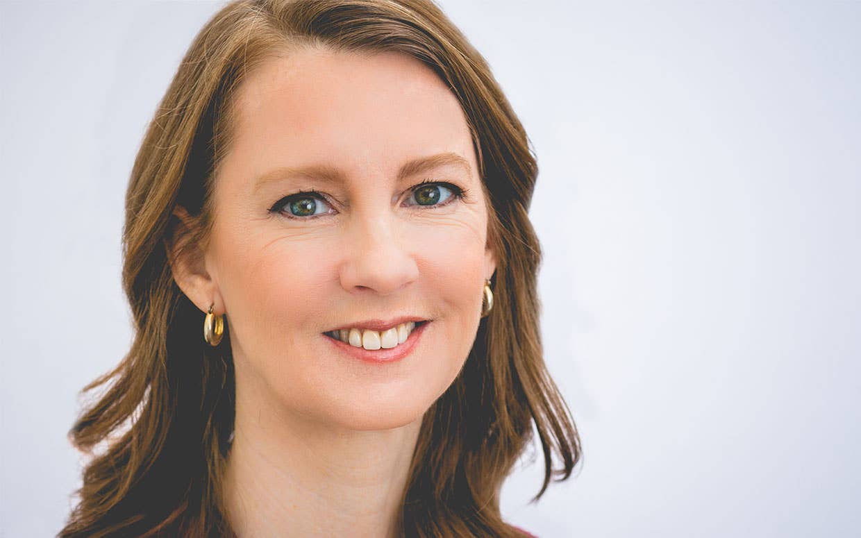 Happiness Expert Gretchen Rubin on Why Decluttering Makes You Feel So ...