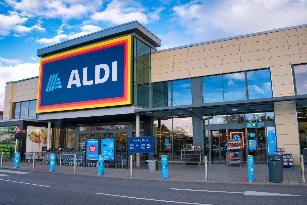 ALDI Is Selling the Most Colorful Drying Mats to Instantly Brighten Up ...