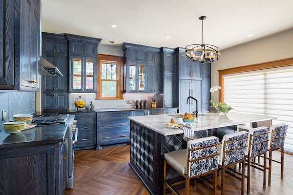 16 Ideas for Kitchen Islands With Seating, Designers Explain - Parade ...