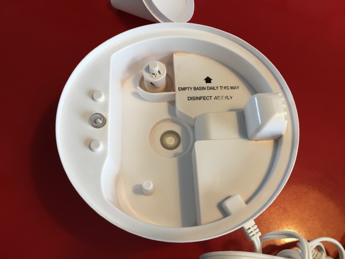 How To Clean a Humidifier (Step-By-Step With Photos) - Parade Home & Garden
