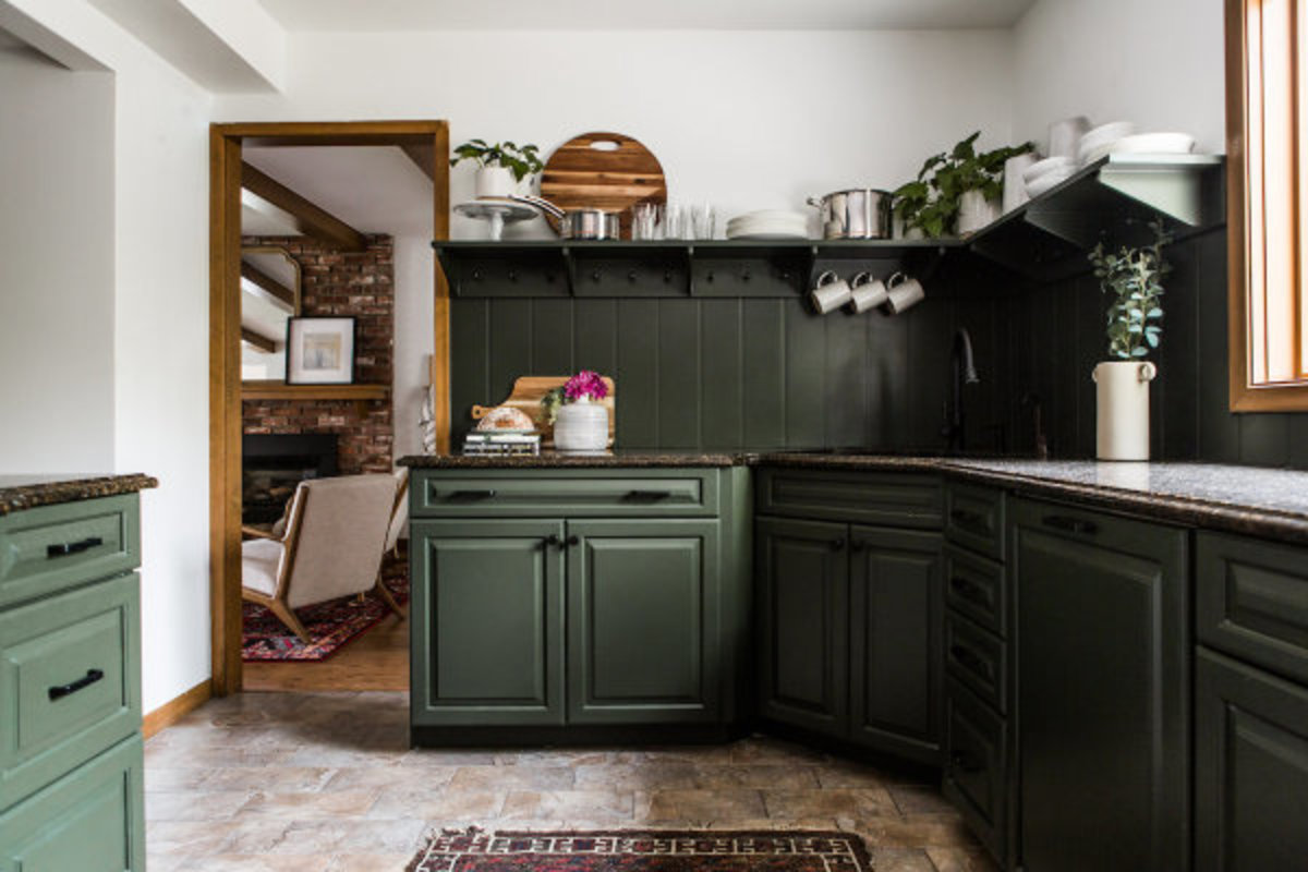 37 Green Kitchen Cabinet Ideas - Parade Home & Garden