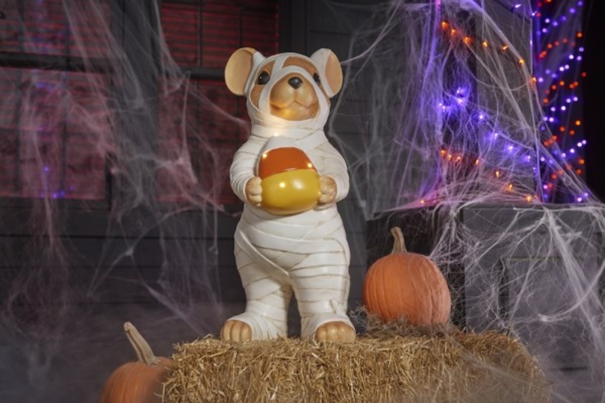 Home Depot's 2024 Halloween Decorations Collection Is Here - Parade ...