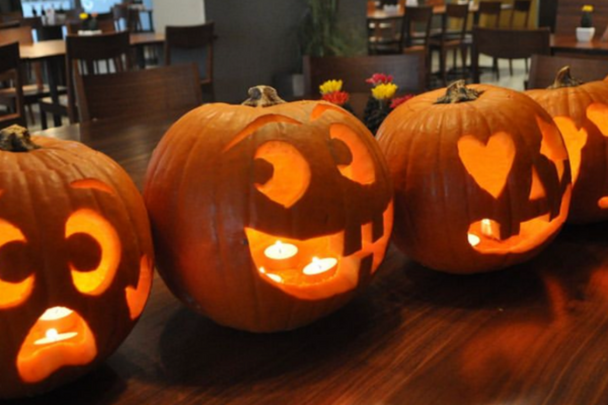 30 Best Pumpkin Faces for Halloween - Parade Home & Garden