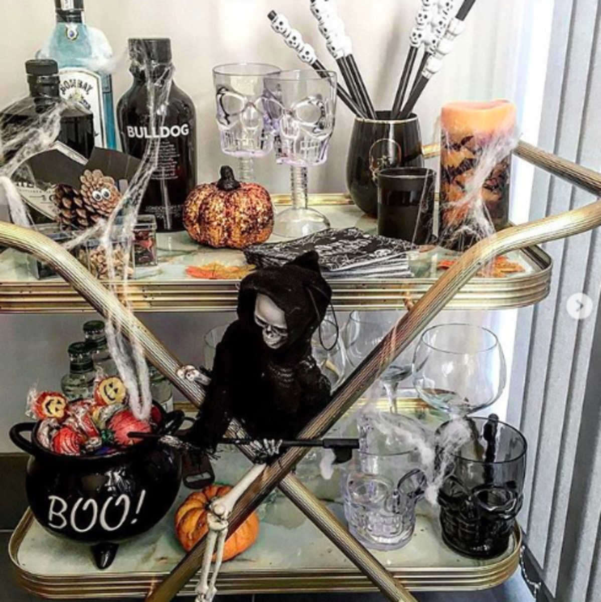32 Halloween Bar Cart Decoration Ideas 2024 - Parade Home & Garden