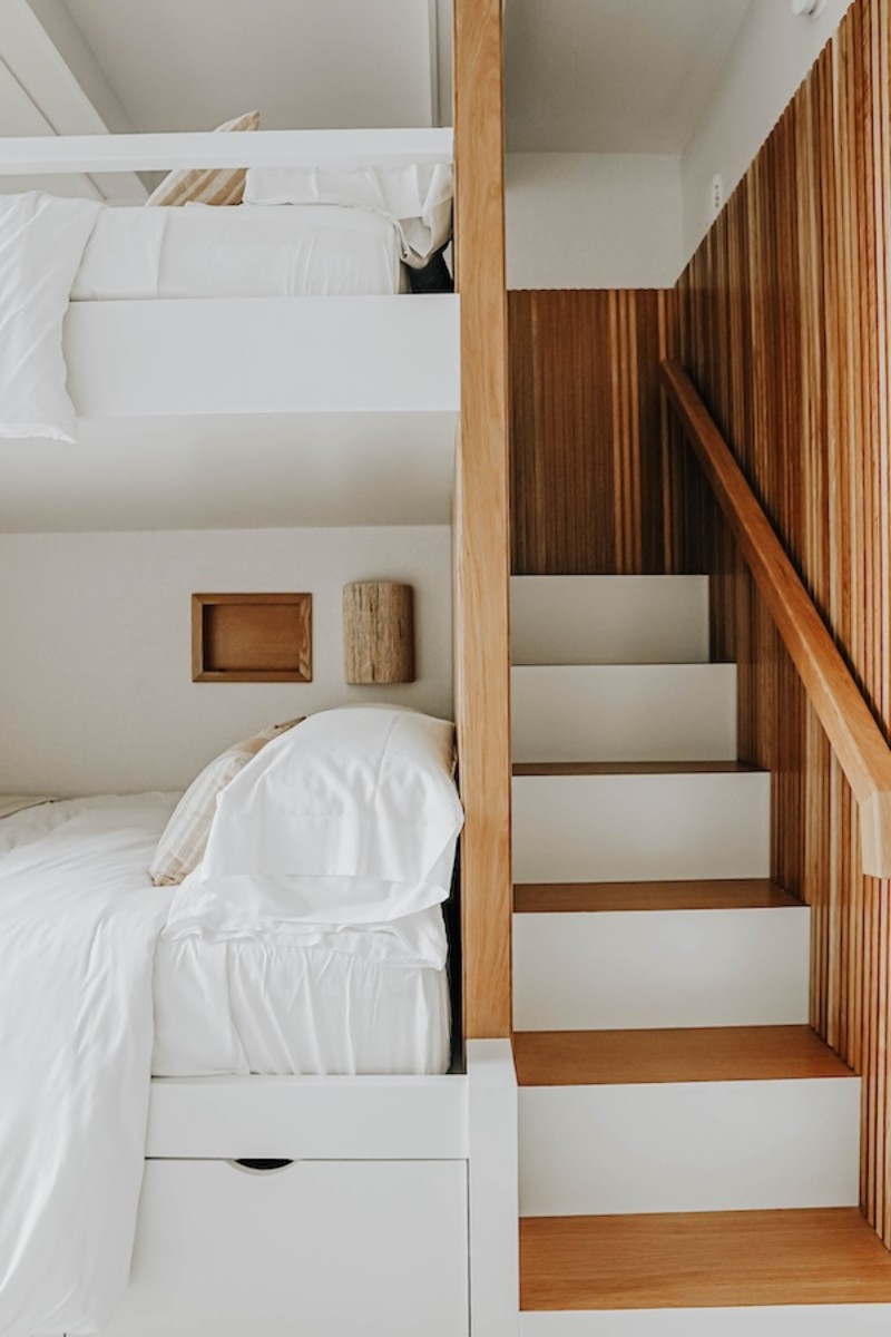 25 Small Bedroom Storage Ideas (With Photos, Expert Tips) - Parade Home & Garden