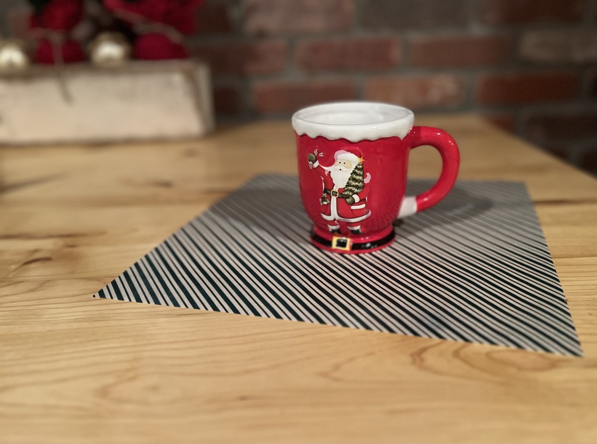 How To Wrap a Mug - Parade Home & Garden