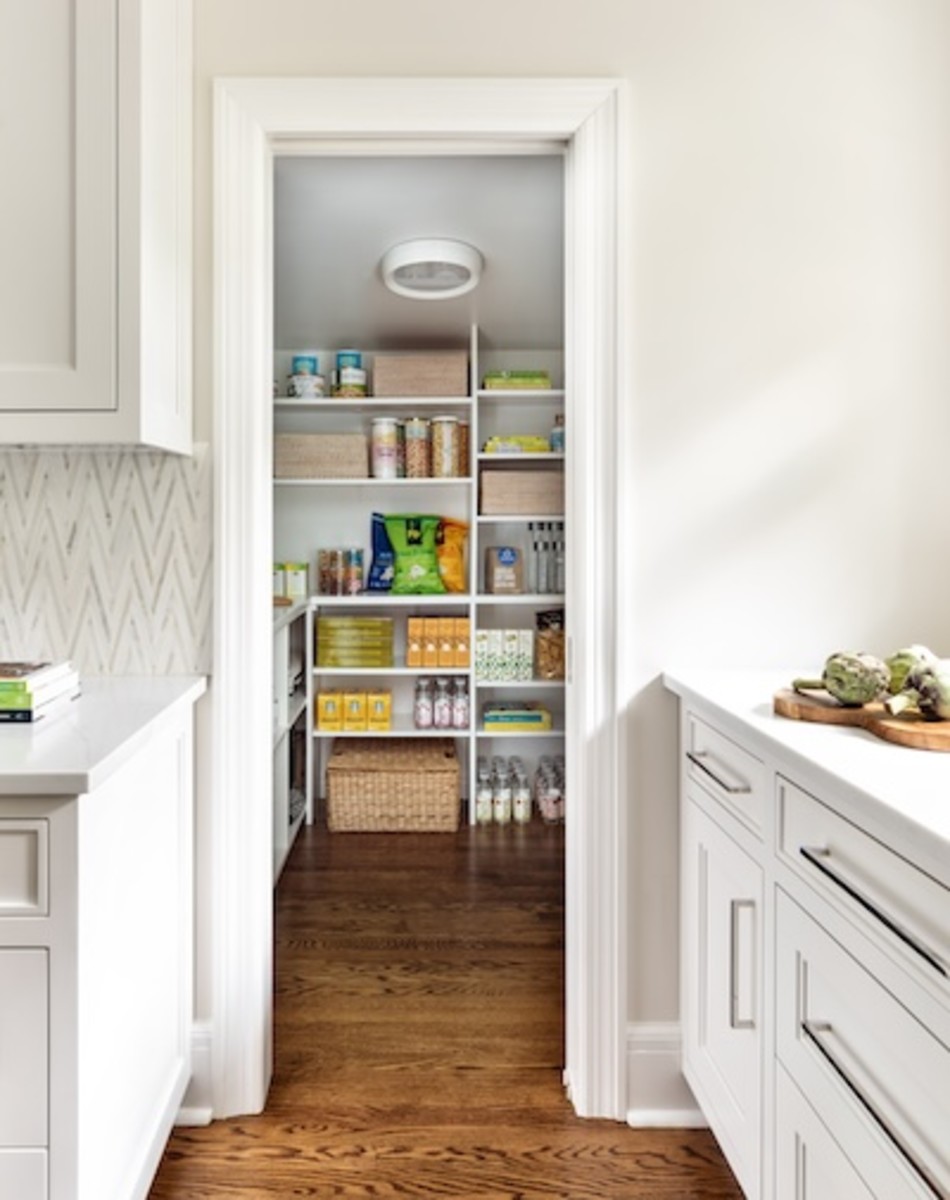 45 Farmhouse Kitchen Ideas With Photos From Design Pros - Parade Home ...