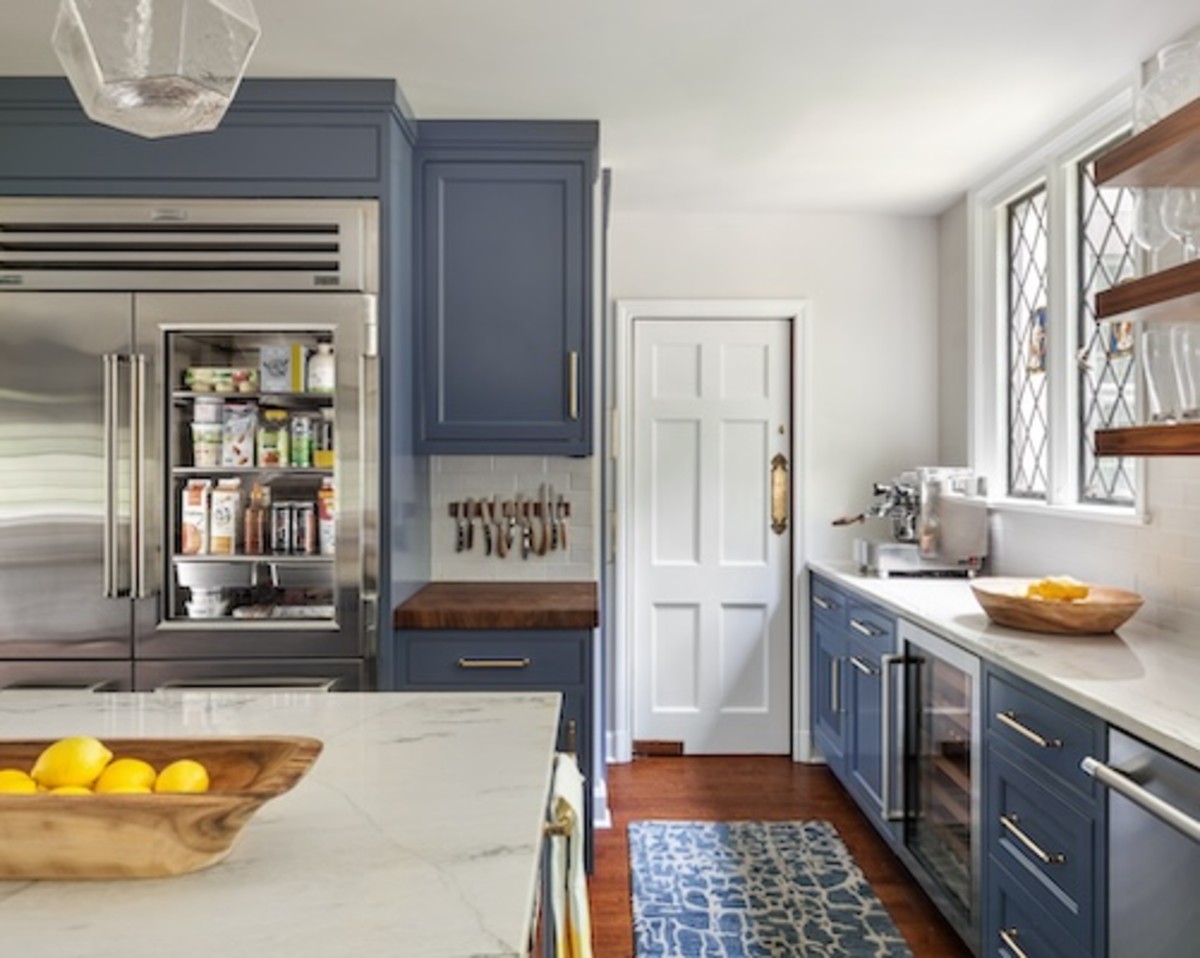 45 Farmhouse Kitchen Ideas With Photos From Design Pros - Parade Home ...