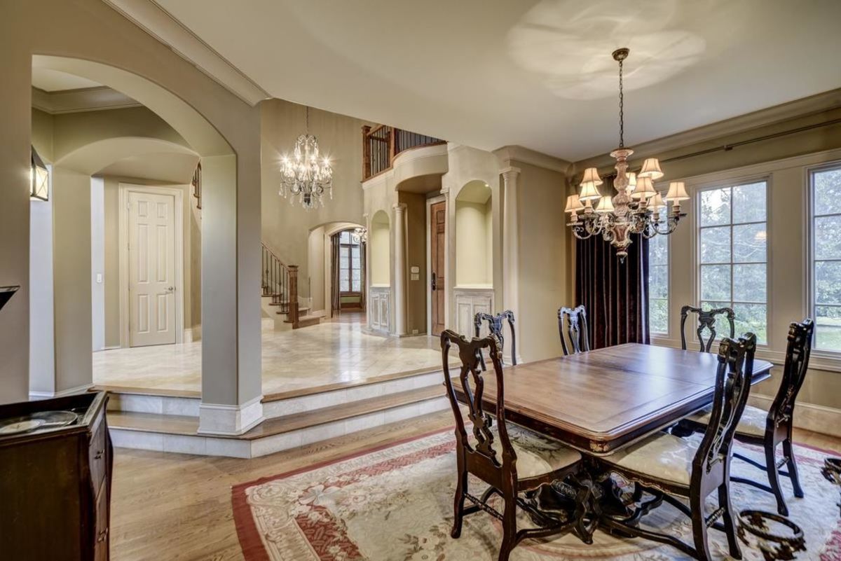 Carrie Underwood Is Selling Her Gorgeous Tennessee Home — Carrie Underwood House - Parade Home ...