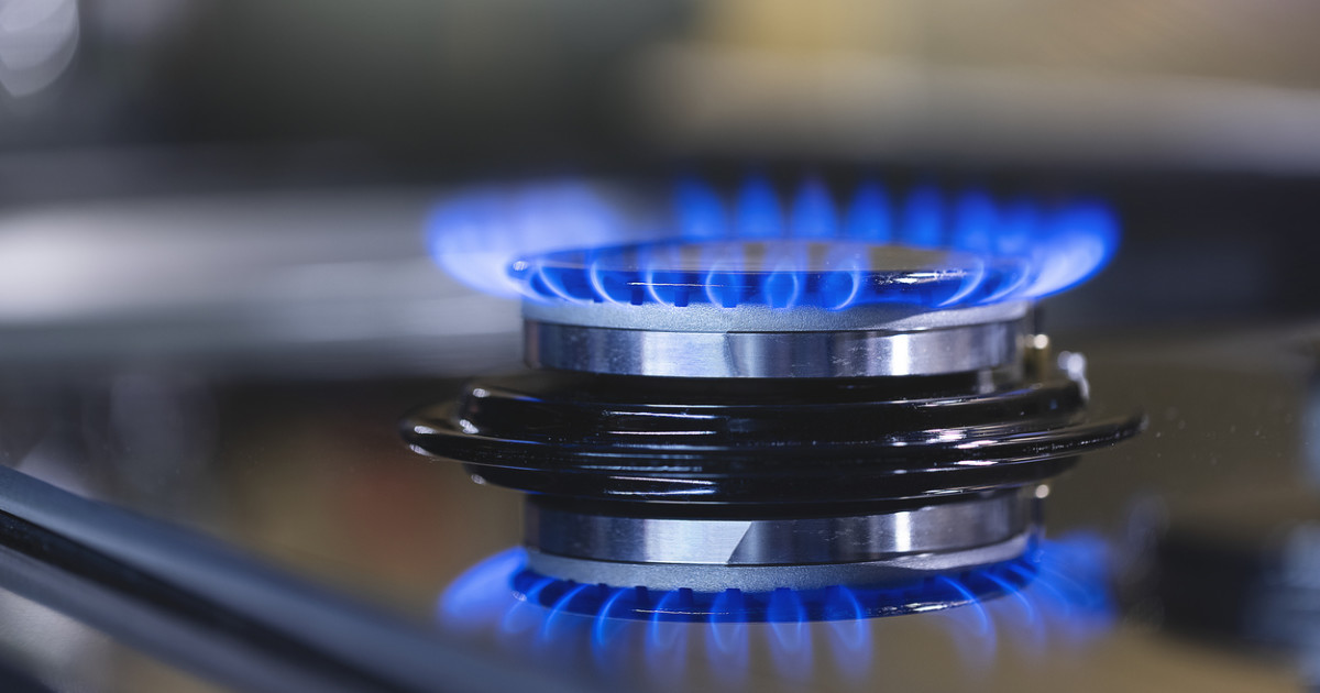 15 Gas Stove Safety Tips Everyone Should Know - Parade Home & Garden