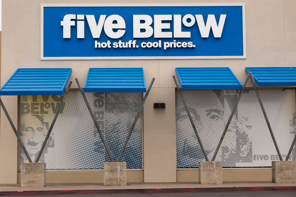 Five Below's Inflatable Projector Screen Is Perfect Summer Buy - Parade ...