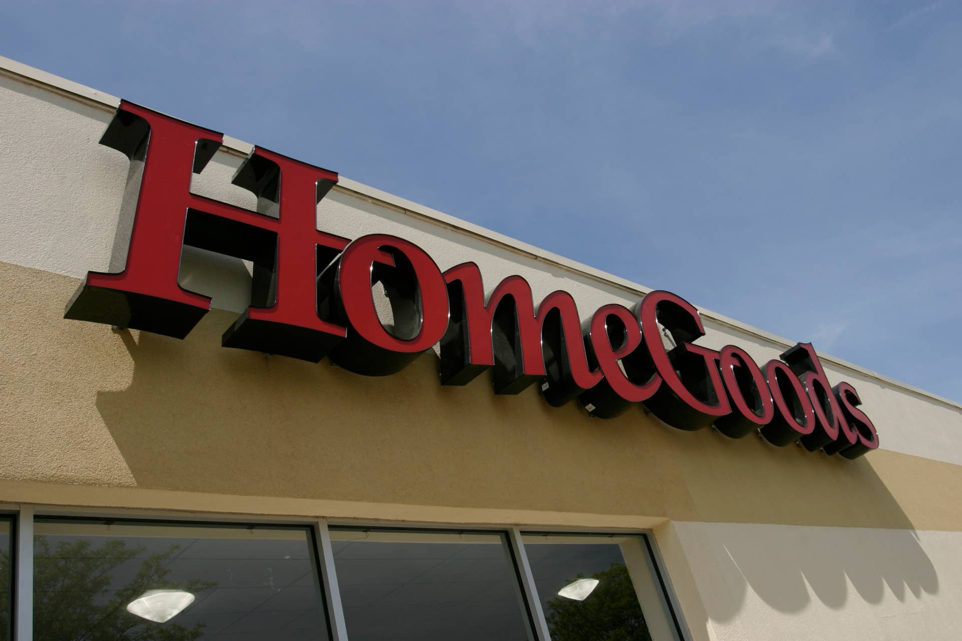 Woman Scores CB2 Console at HomeGoods for a Major Discount - Parade ...
