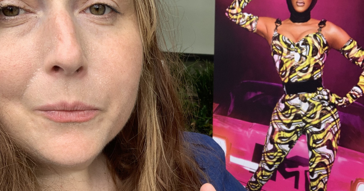 Articles by Laura Beck - Parade Home & Garden