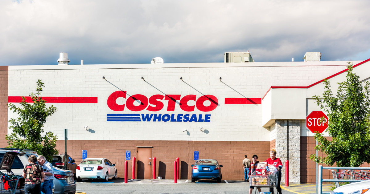 Costco's Amazing Transforming Dining Tables Are Back And They're a Must ...