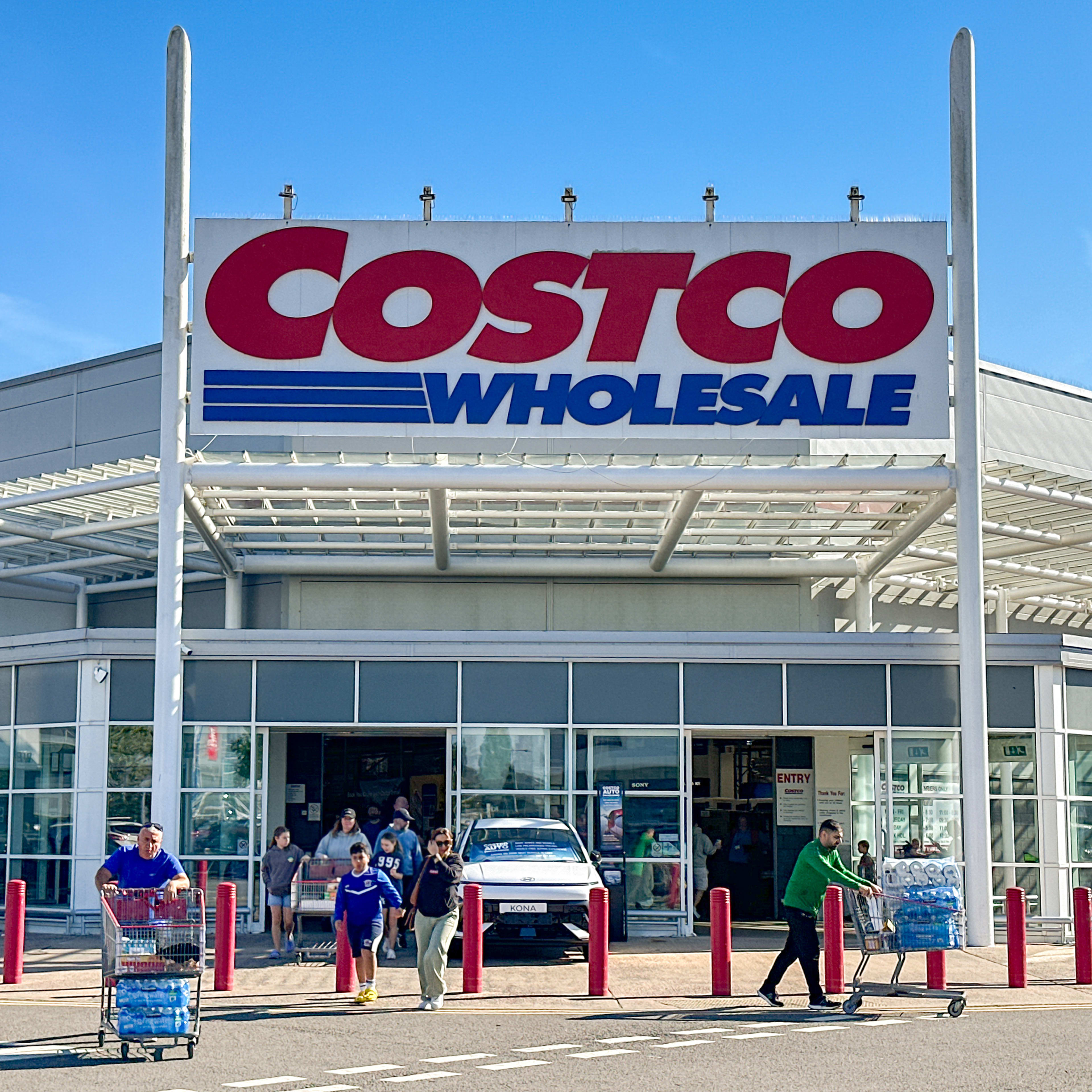 Costco’s Luxury Warmer Heats More Than Towels - Parade Home & Garden