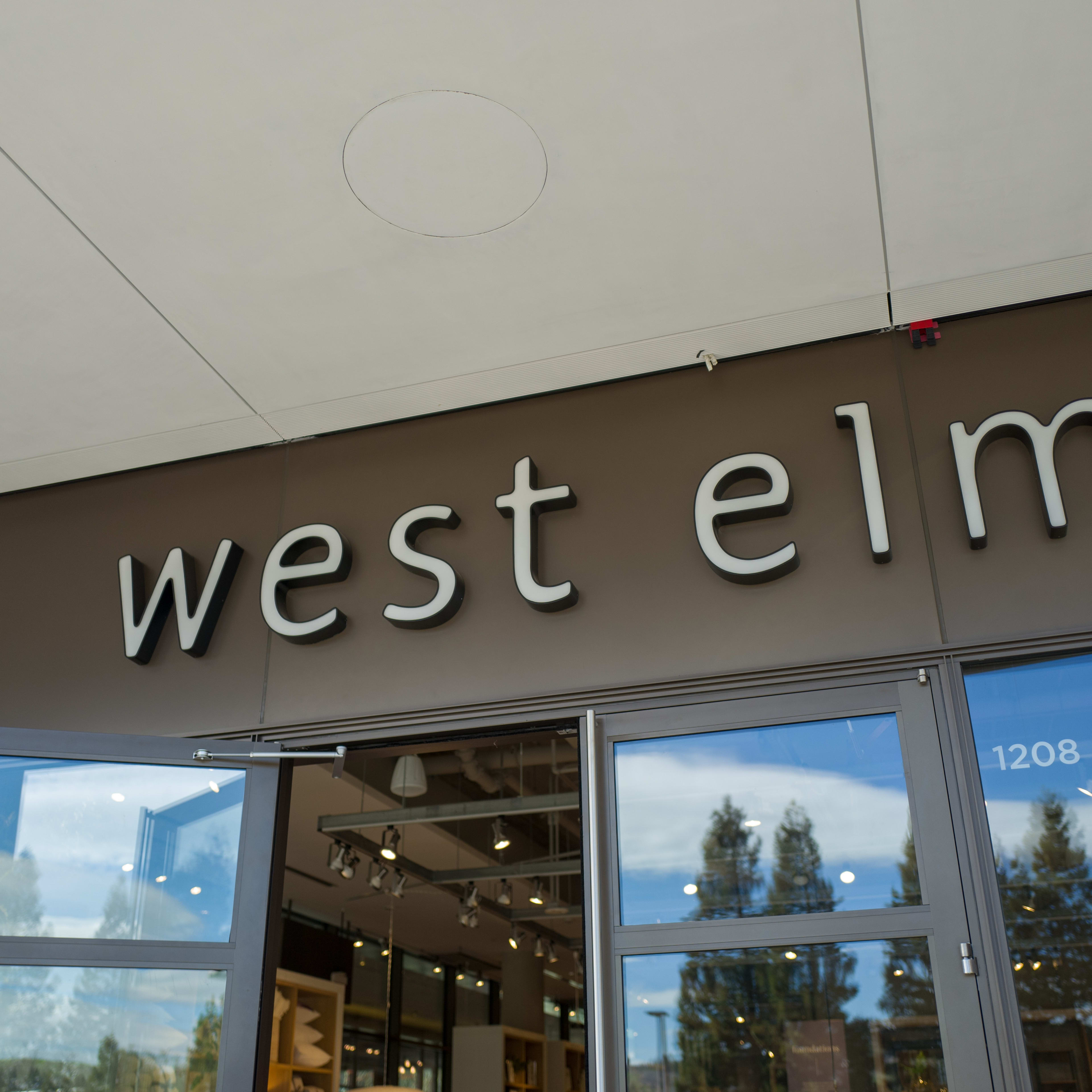 Everything to Know About 'Home Town' Season 10 on HGTV - Parade Home ...