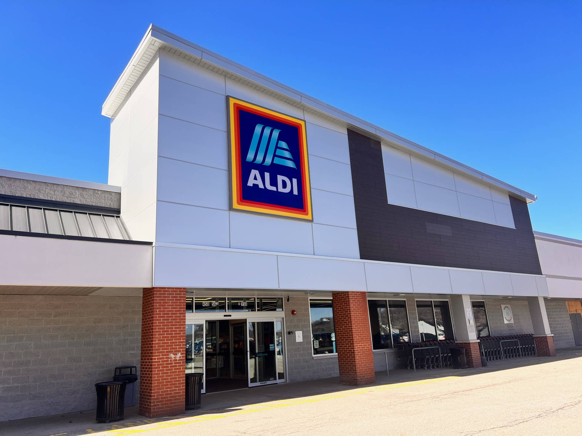 Aldi’s Glass Pumpkin Dome Is the Perfect Pottery Barn Dupe - Parade ...
