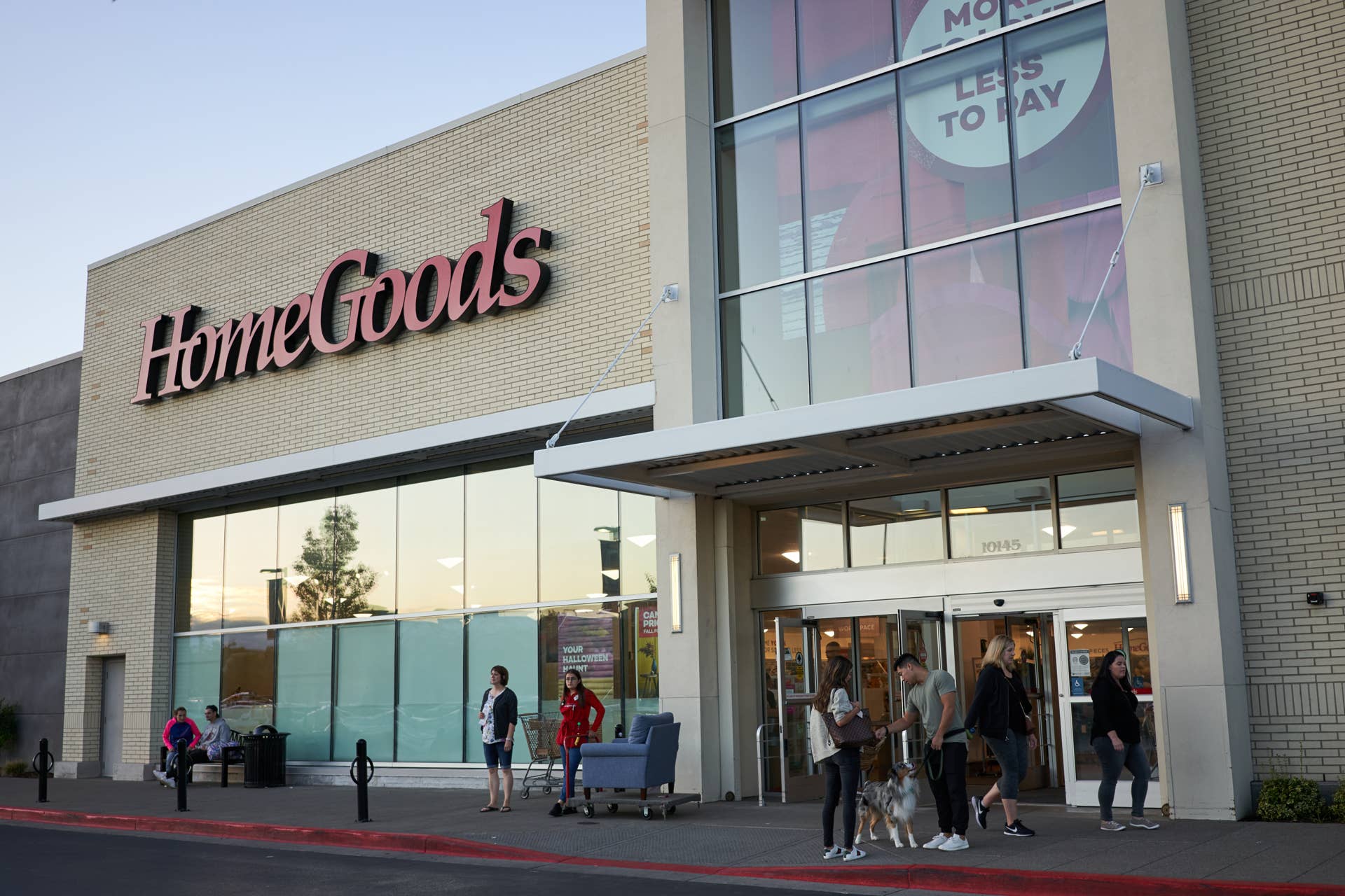 HomeGoods Has So Many Nancy Meyers Finds and Shoppers Are Obsessed ...