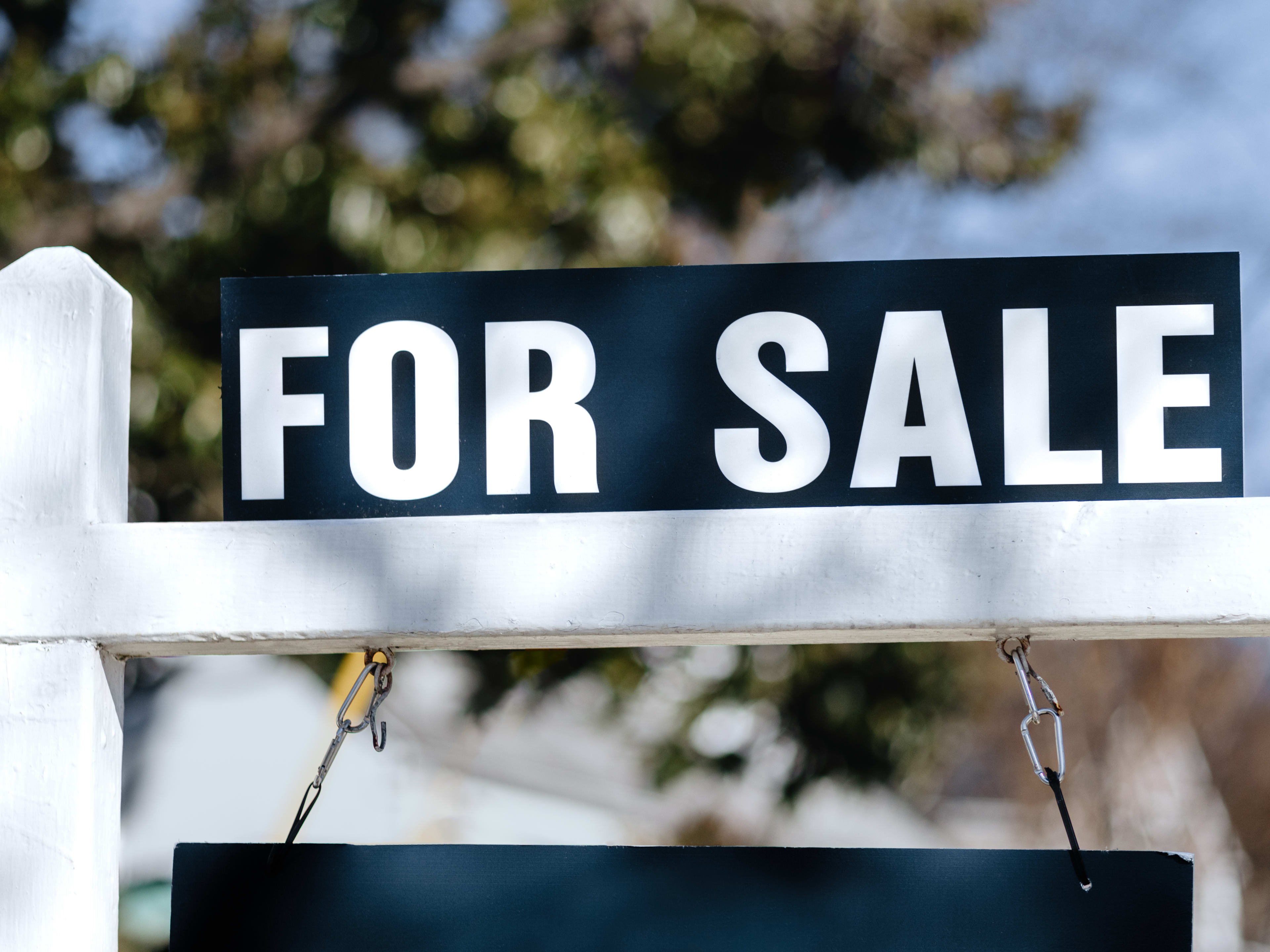 Stunning Mid-Century Modern Ranch for Sale Near Detroit Has People ...