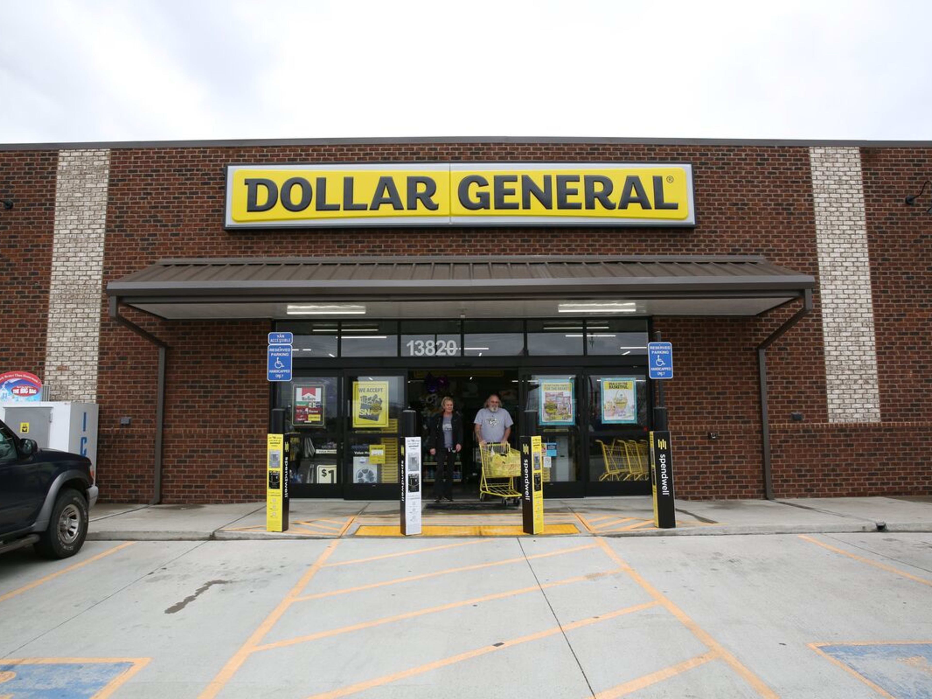 Dollar General Has Touchland Hand Sanitizer Lookalikes for $1 - Parade ...
