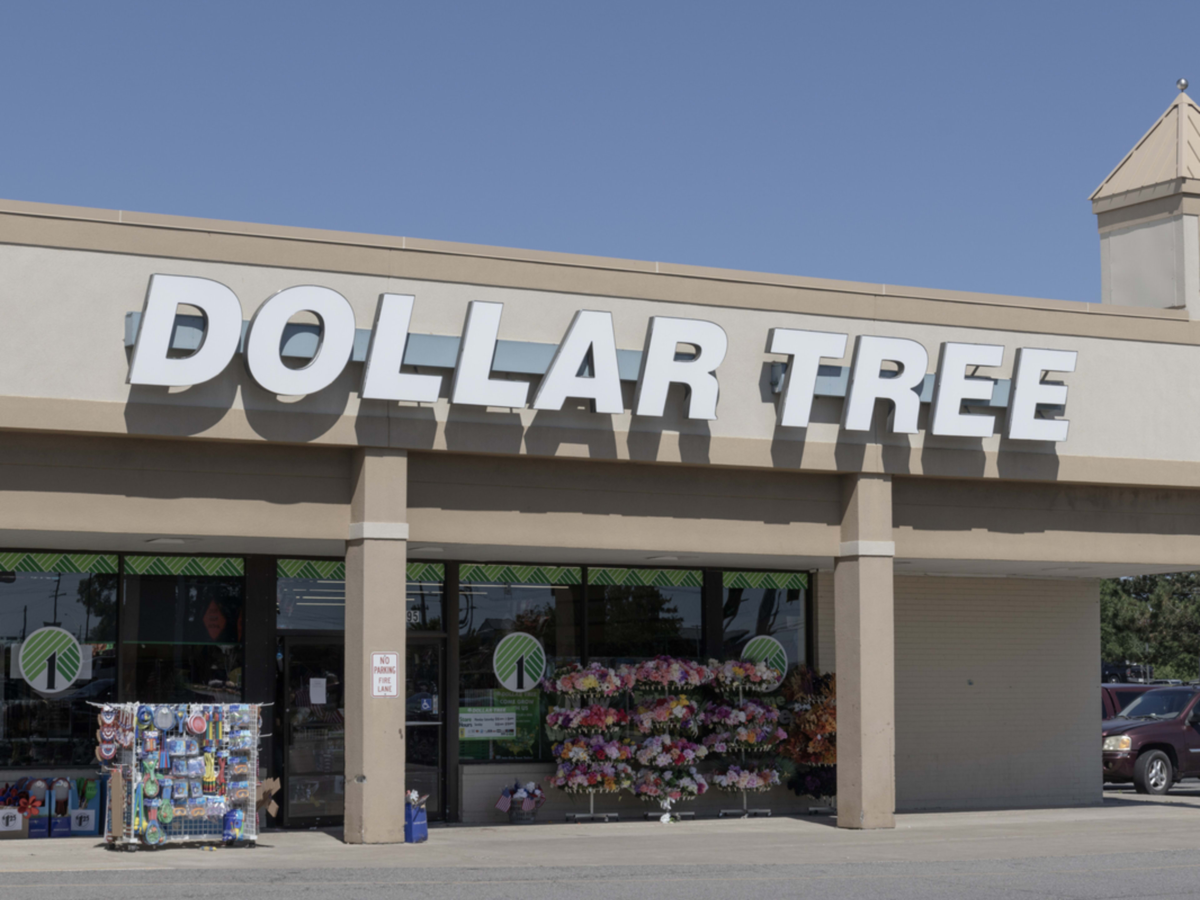 DIYer Makes Graduation Gift from Dollar Tree Supplies - Parade Home ...