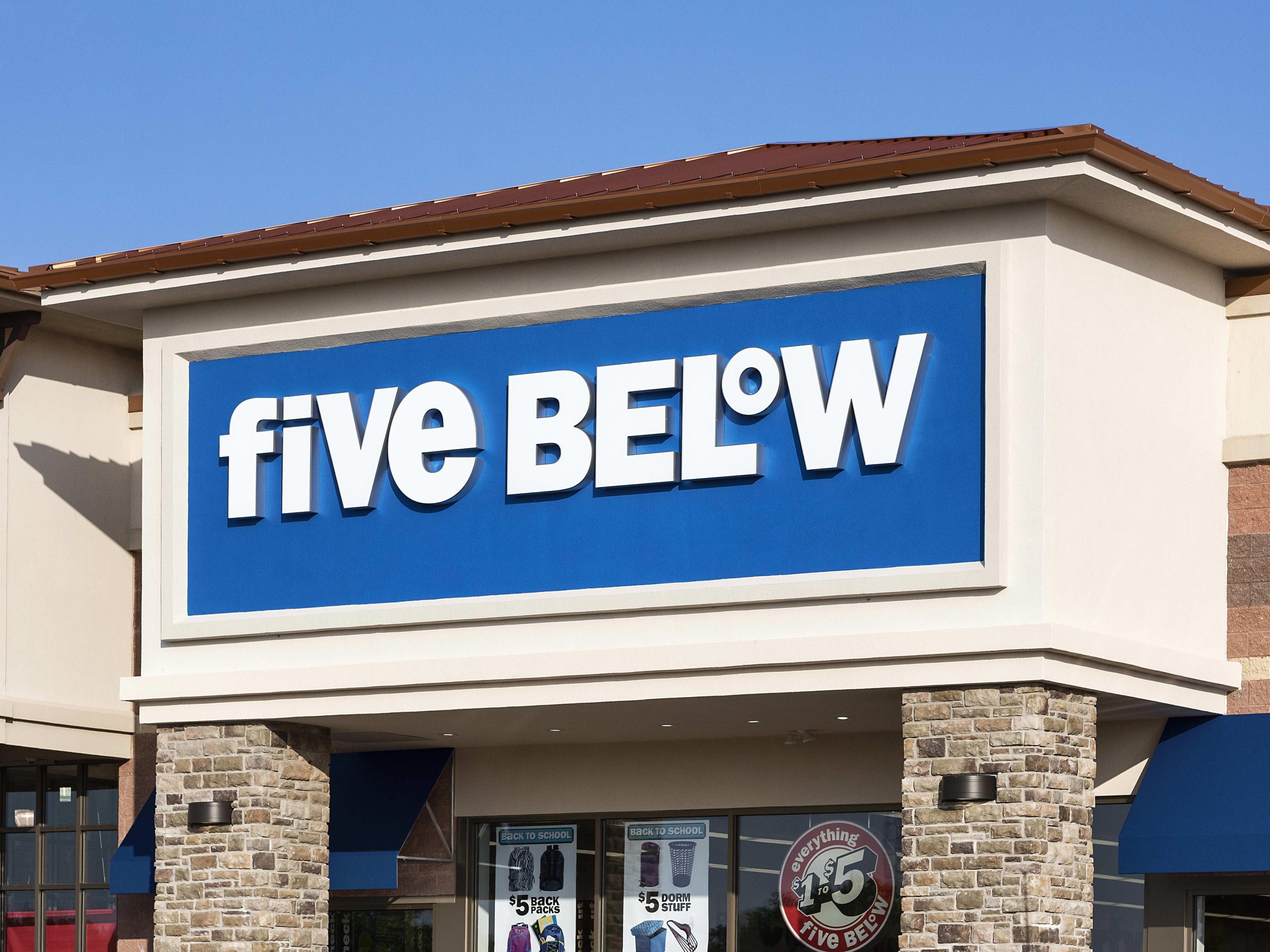 Five Below's Luxe New Blankets Are So Cozy and Guaranteed to Sell Out ...