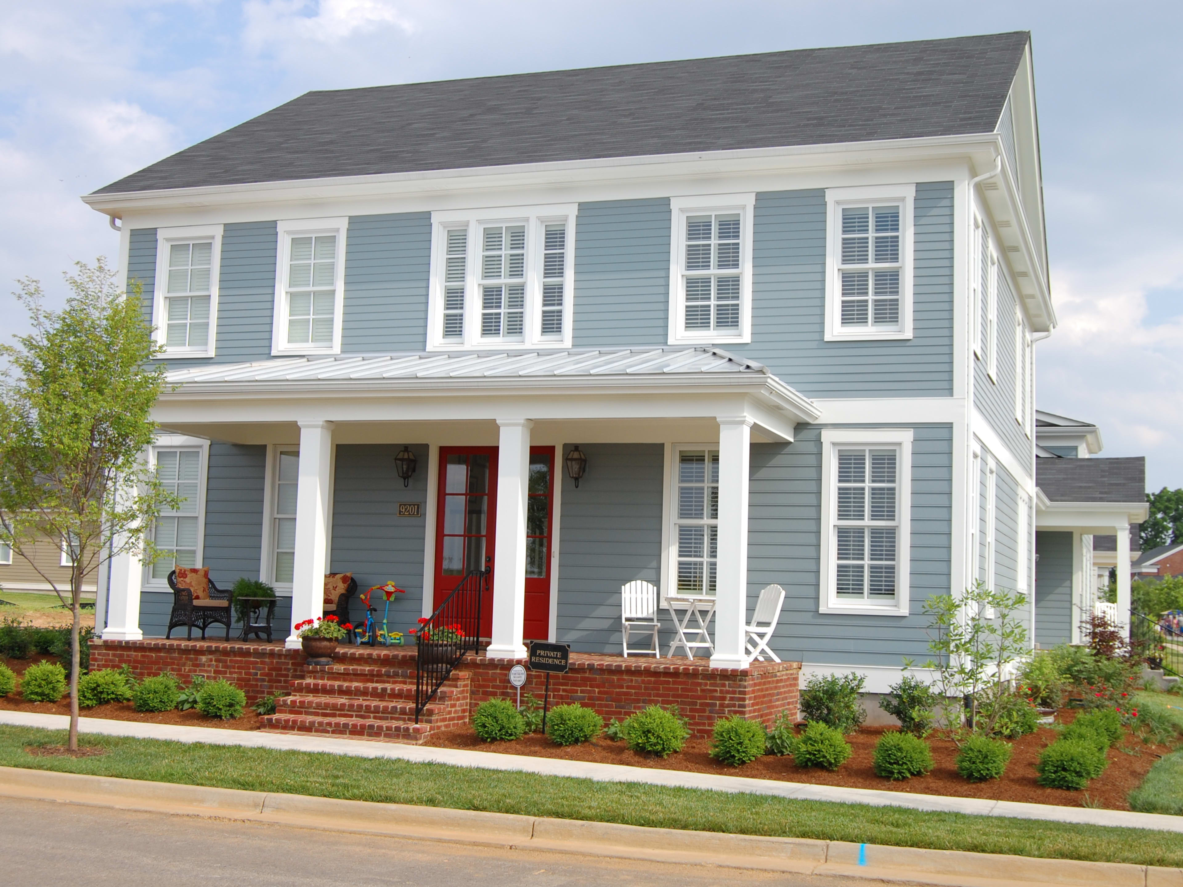 Modern Colonial House Style: What Is It, Plus How to get the Look