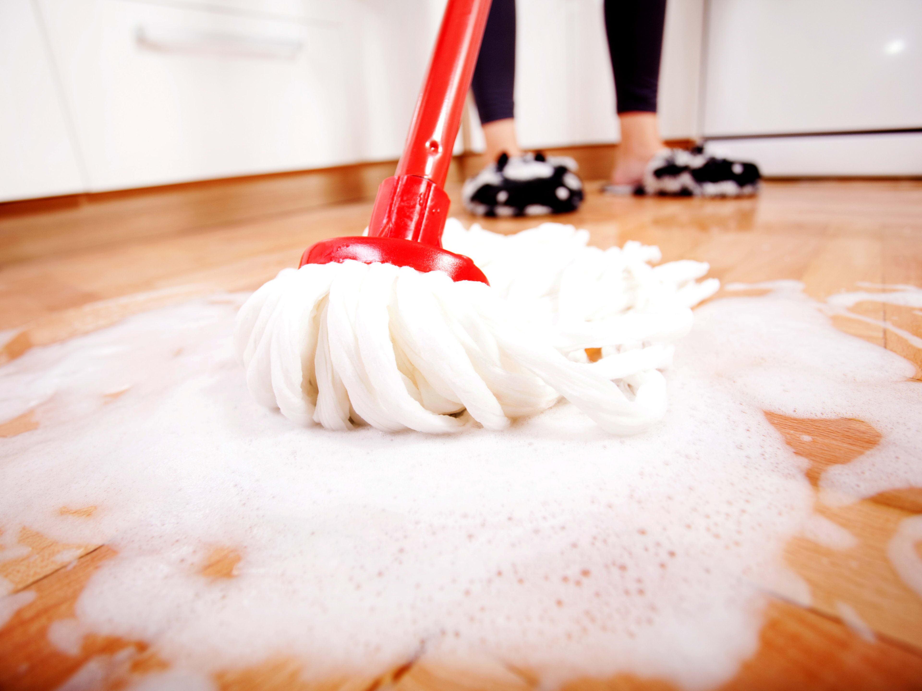 What is “Ice-Mopping”? The Viral TikTok Cleaning Trend Might Do More ...