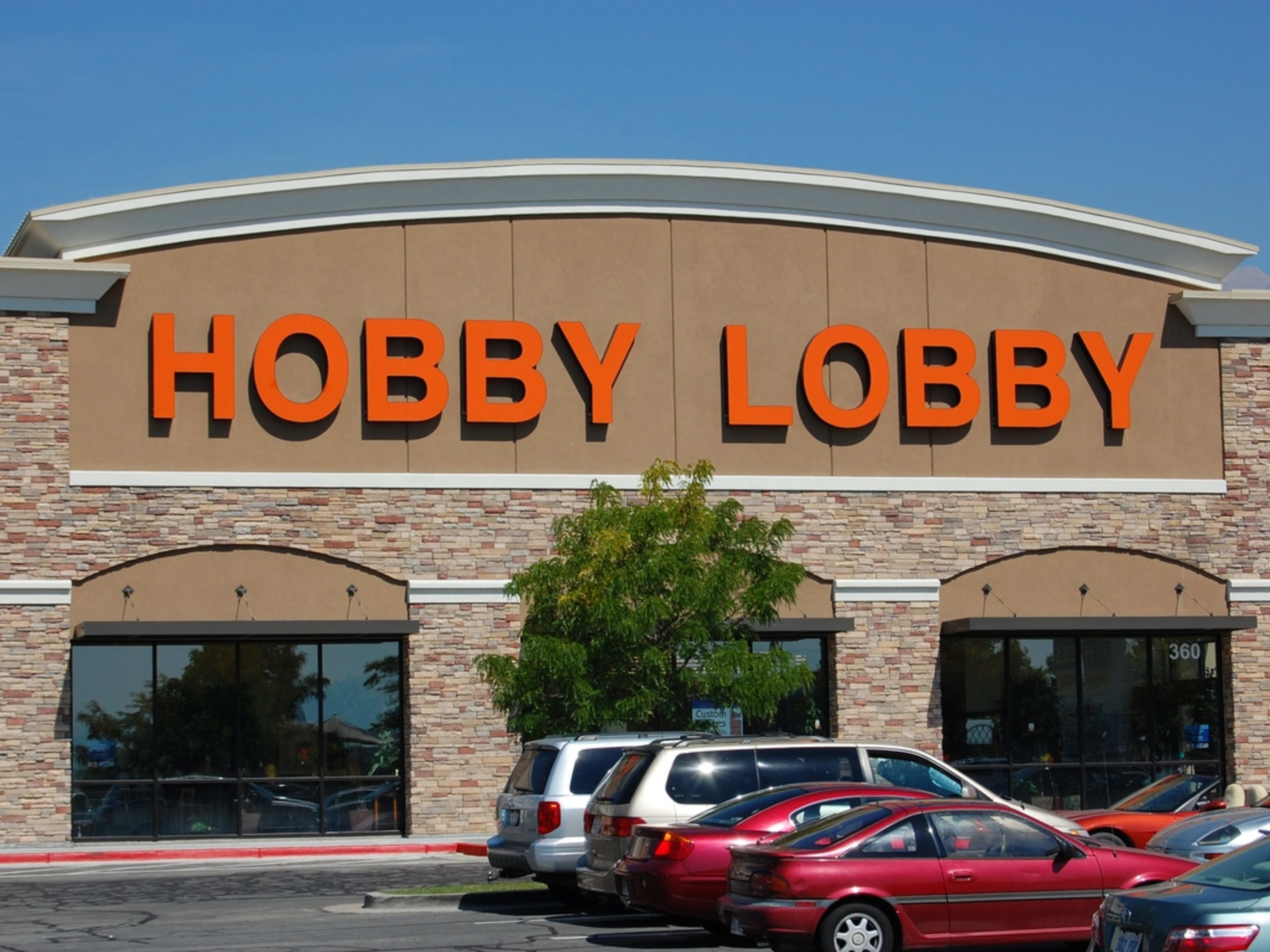 Hobby Lobby's Fall Drop Is Here and It's Giving Cozy Vibes - Parade Home & Garden