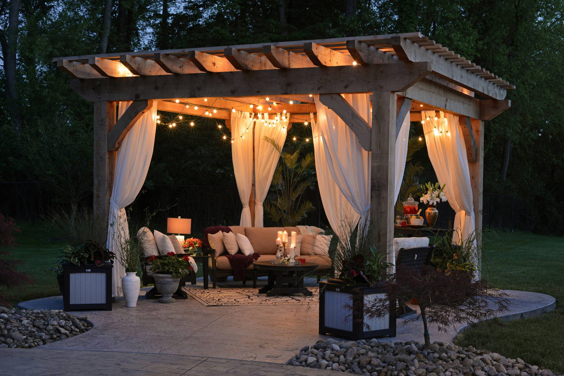25 Backyard Hardscaping Ideas That’ll Instantly Elevate Your Outdoor ...