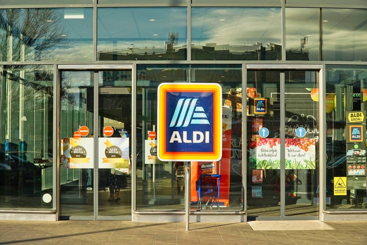 These ALDI's Mother's Day Mugs Are Under $4—Hurry! - Parade Home & Garden