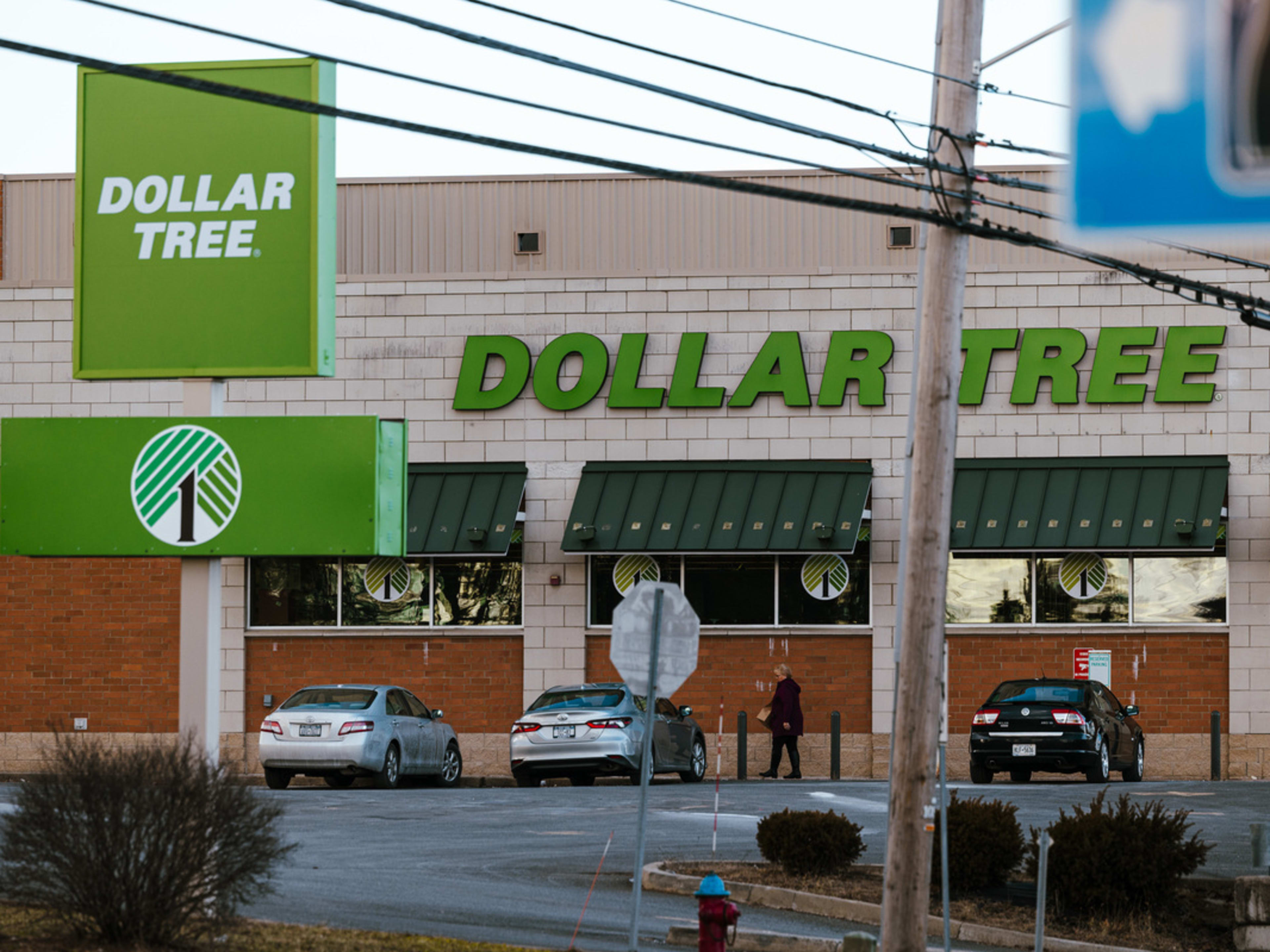 Dollar Tree Has Top Tier "Summer Steals" Shoppers Need ASAP - Parade ...