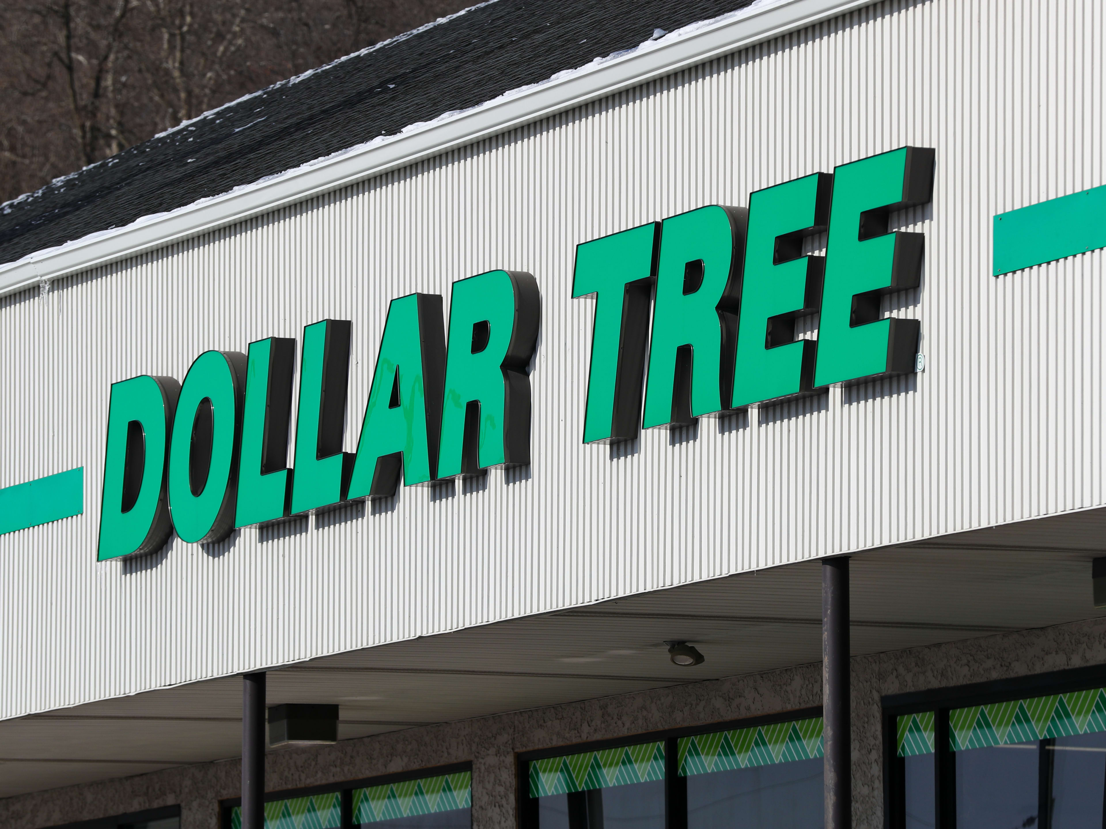 $5 Dollar Tree Hack Keeps Pot and Pan Lids Organized All in One Place - Parade Home & Garden