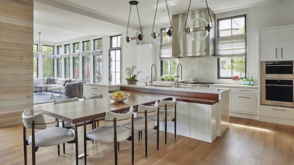 16 Ideas for Kitchen Islands With Seating, Designers Explain - Parade ...