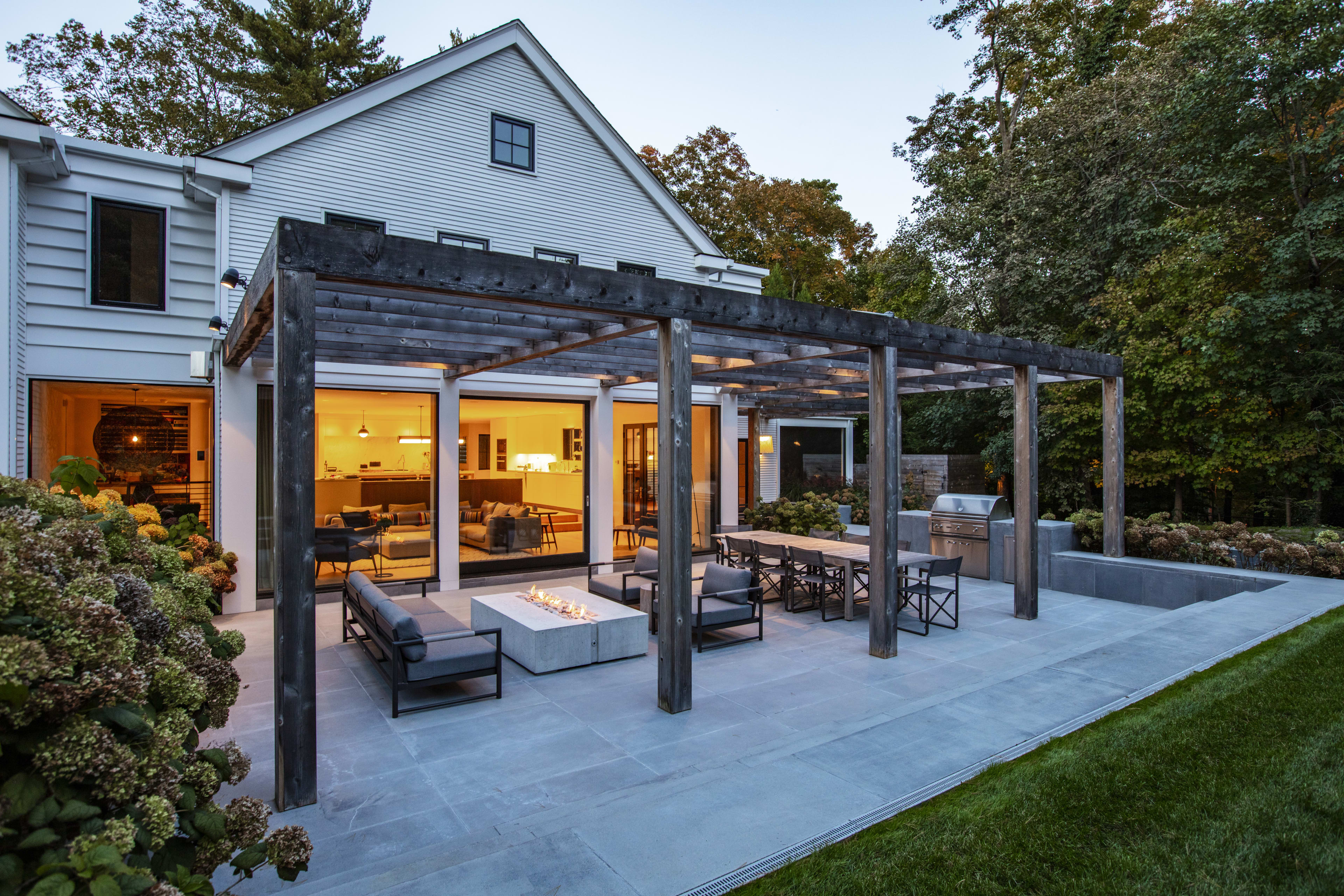 35 Pergola Ideas to Update Your Outdoor Designs - Parade Home & Garden