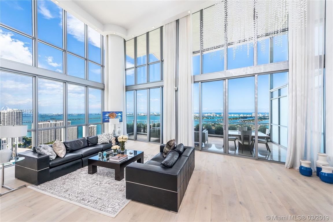 See Inside: Drake's Miami Condo on Sale for $2.99 Million - Parade Home ...