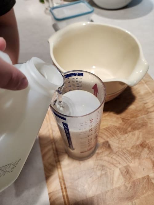 How To Make Homemade Slime: 3 Easy and Different Ways - Parade Home ...