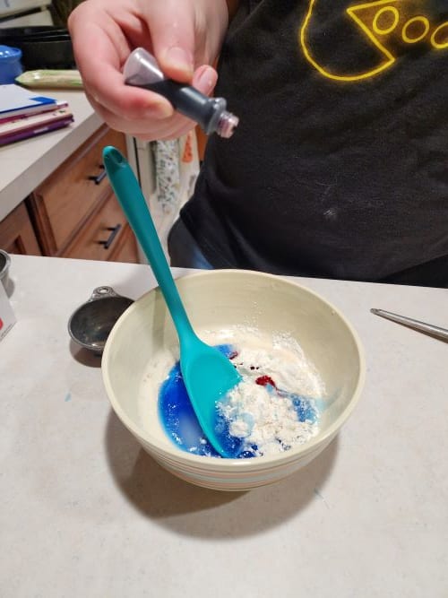 How To Make Homemade Slime: 3 Easy and Different Ways - Parade Home ...