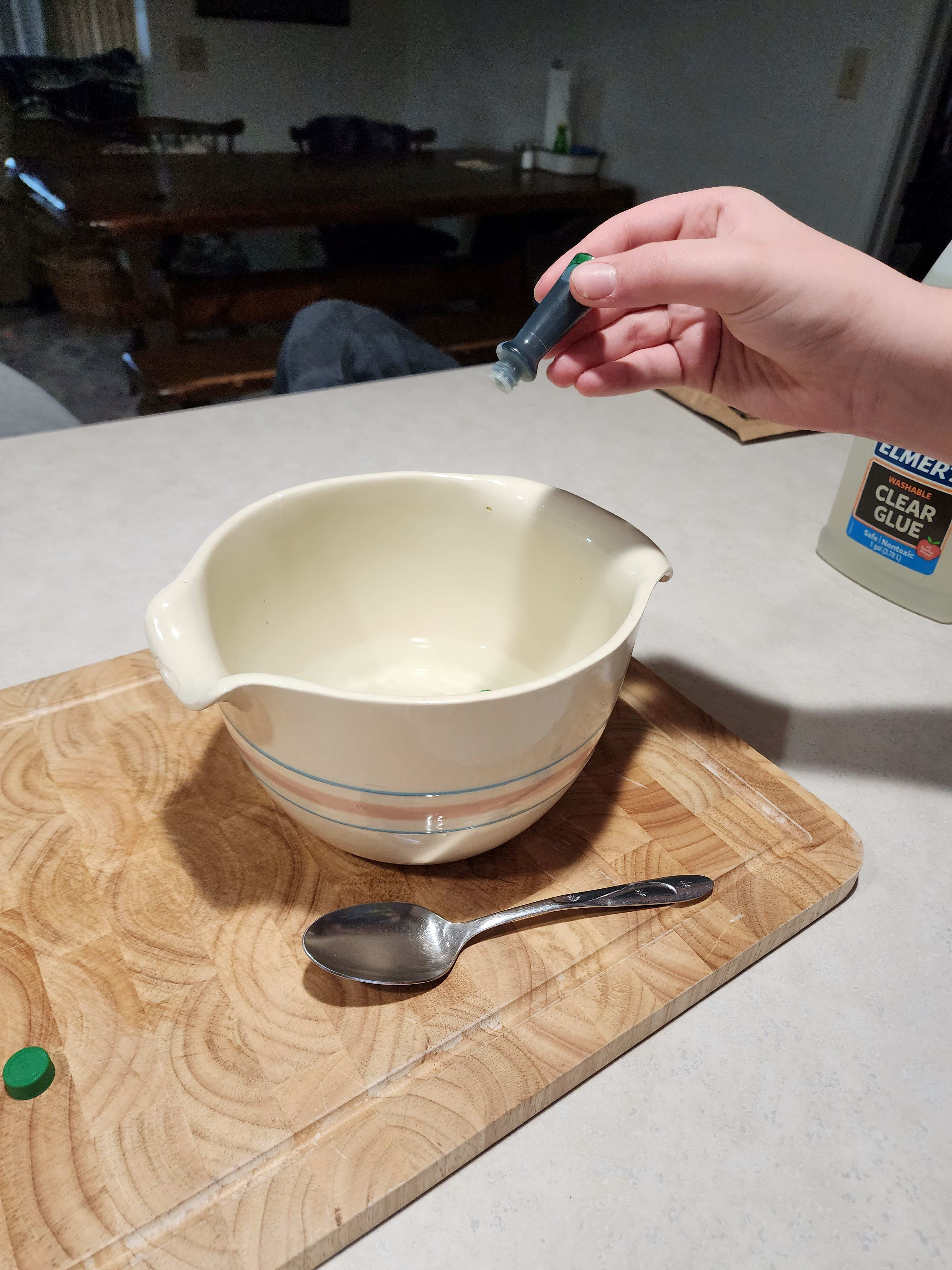 How To Make Homemade Slime: 3 Easy and Different Ways - Parade Home ...