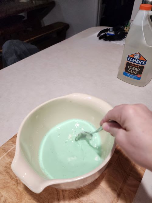 How To Make Homemade Slime: 3 Easy and Different Ways - Parade Home ...
