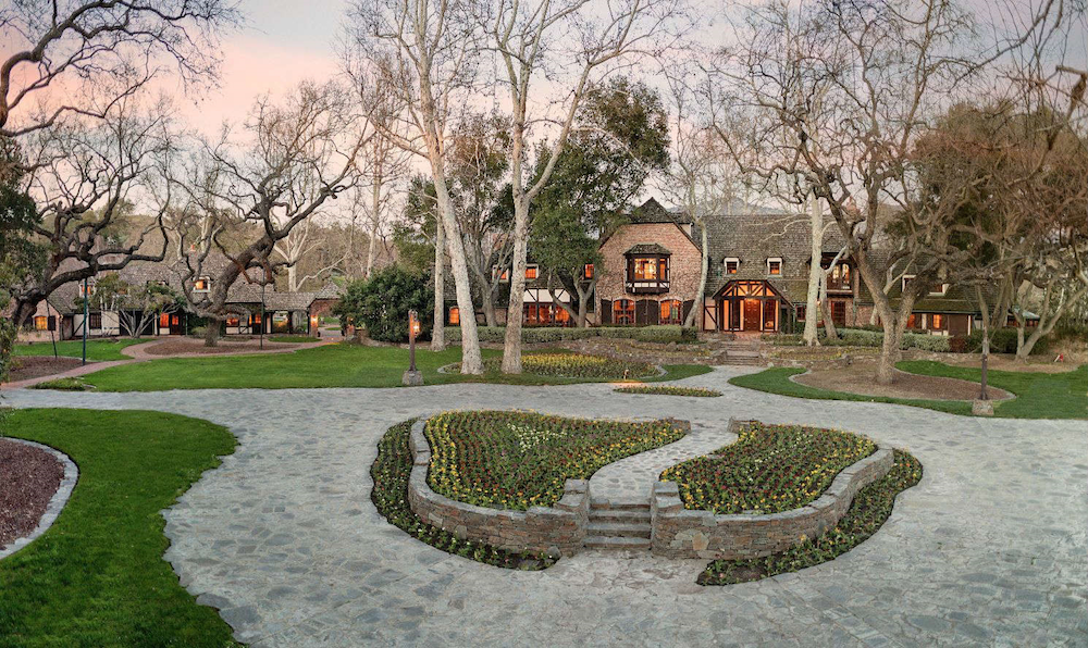 Michael Jackson's Neverland Ranch: See Inside - Parade Home & Garden